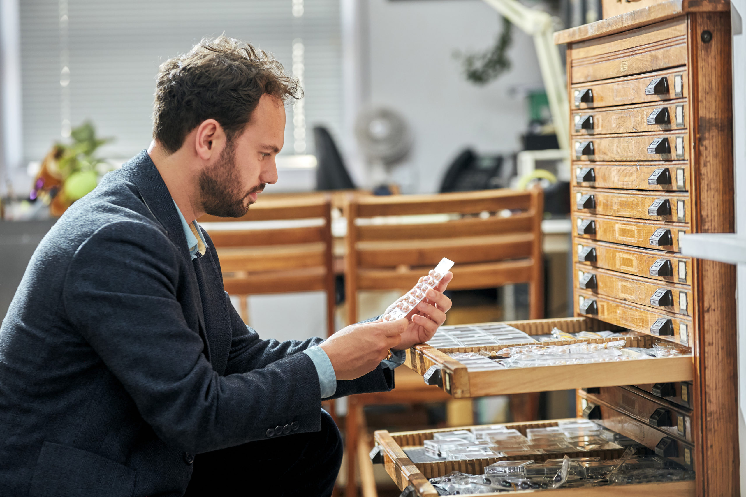 Gemstone testing | Marcus McCallum | Specialist supplier of Precious ...